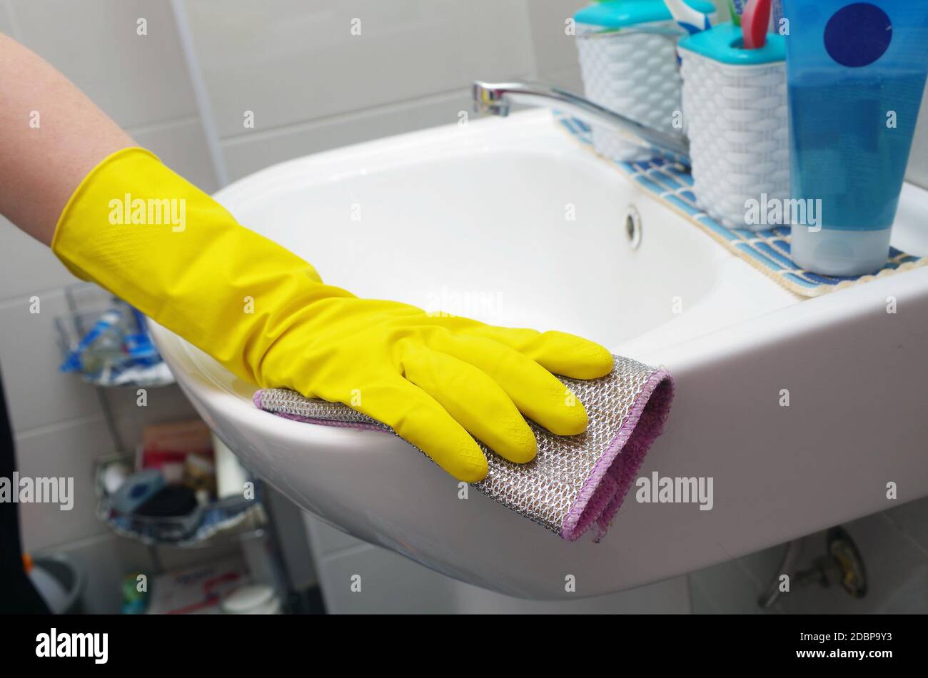 washing at the home sink Stock Photo - Alamy