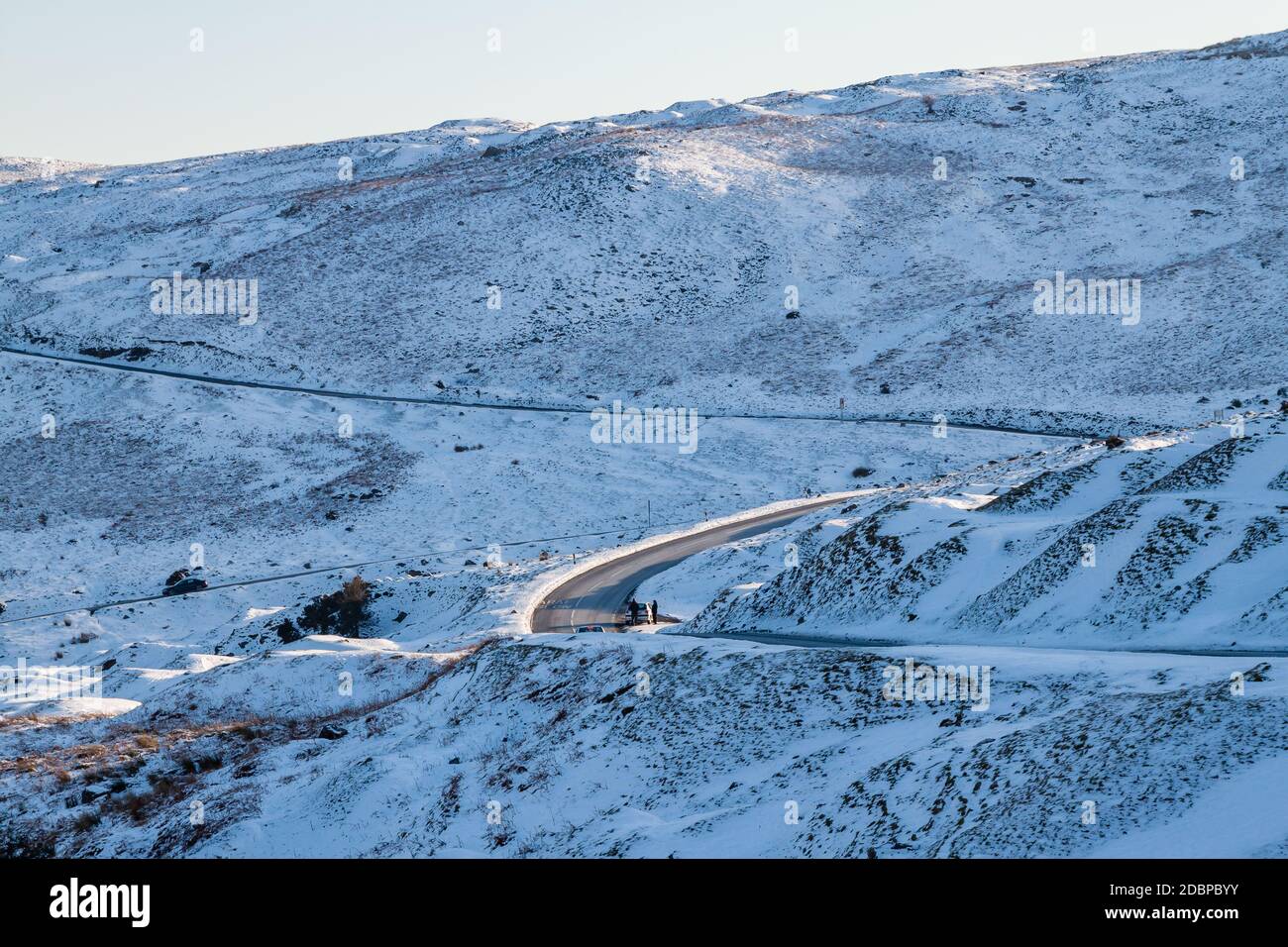 Winter scene wales hi-res stock photography and images - Alamy