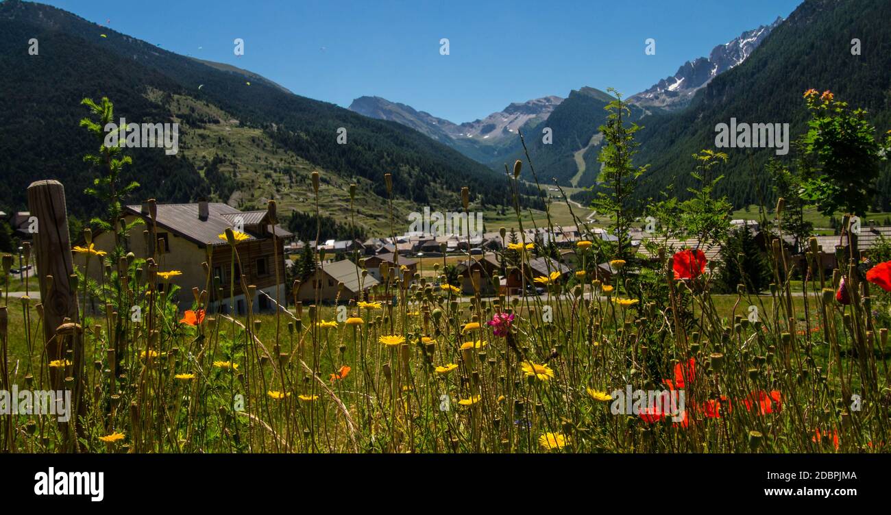 village of queyras regional park Stock Photo - Alamy