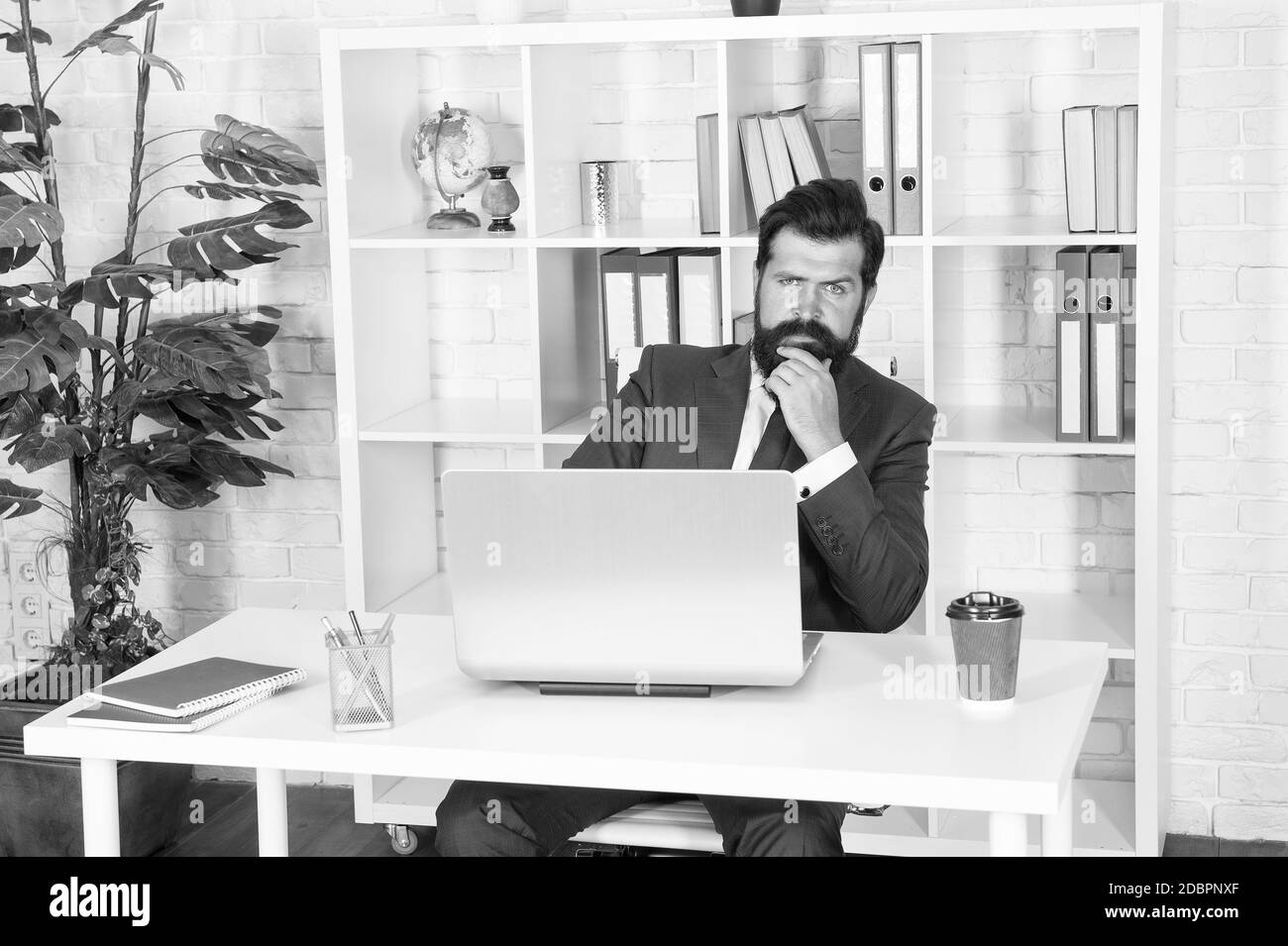 Digital marketing expert Black and White Stock Photos & Images - Alamy