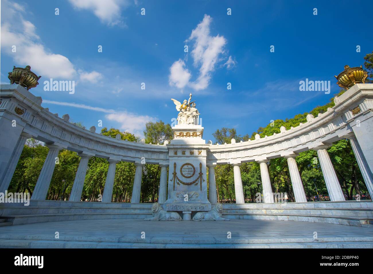 Landmark Benito Juarez Monument (The Juarez Hemicycle) at Mexico City ...