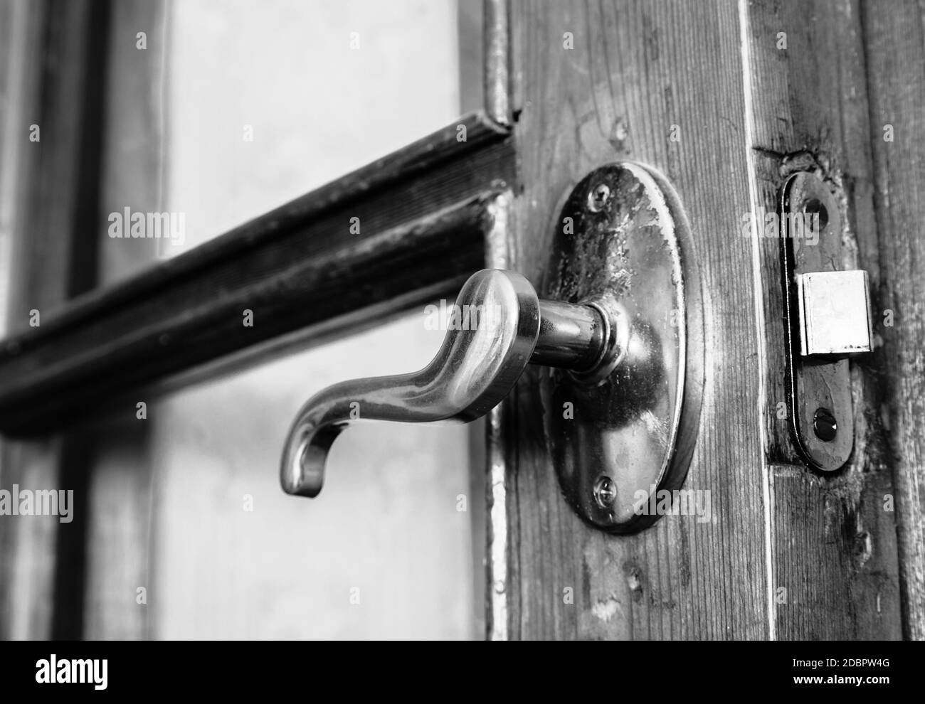 Old vintage door handle closeup Stock Photo - Alamy