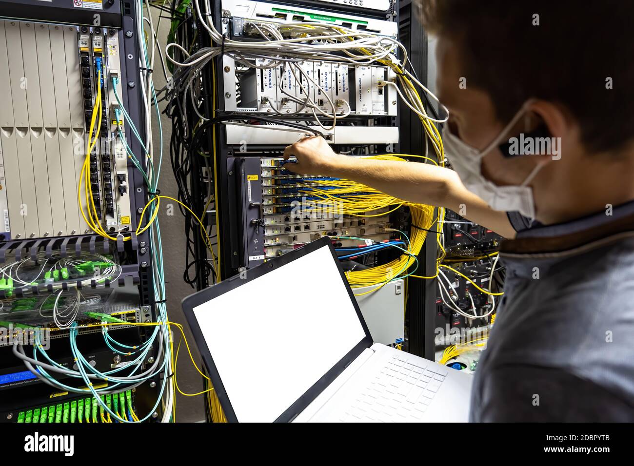 Network switch fix hi-res stock photography and images - Alamy