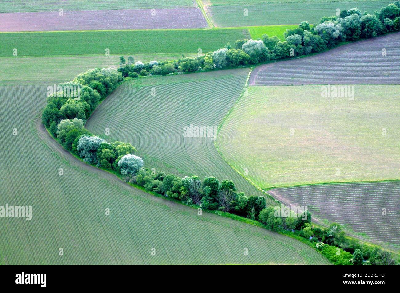 Green fields layer hi-res stock photography and images - Alamy