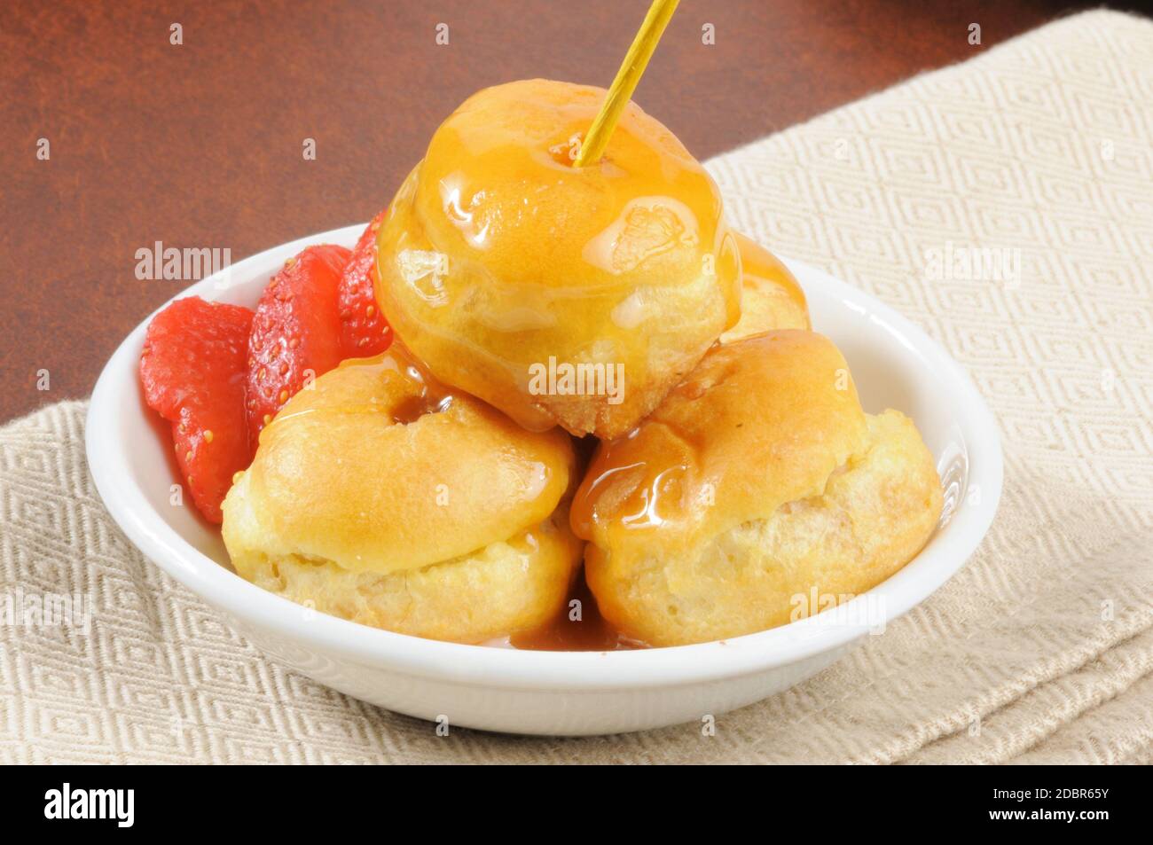 Mini cream puffs hi-res stock photography and images - Alamy