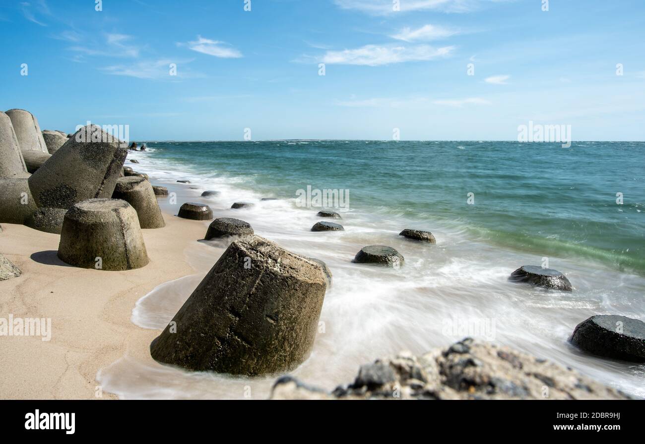 Offshore currents hi-res stock photography and images - Alamy