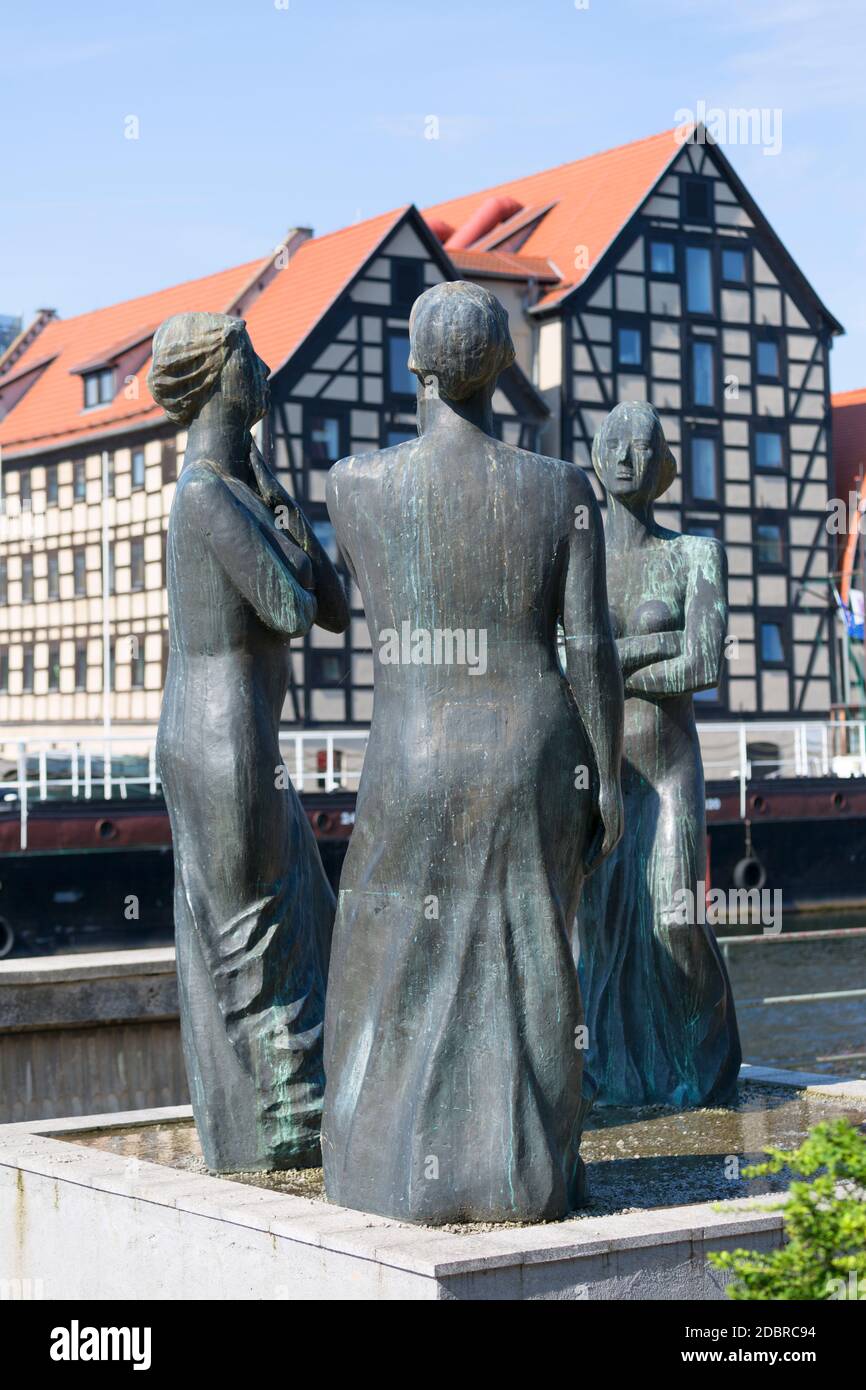 Three famous ancient statues hi-res stock photography and images - Alamy