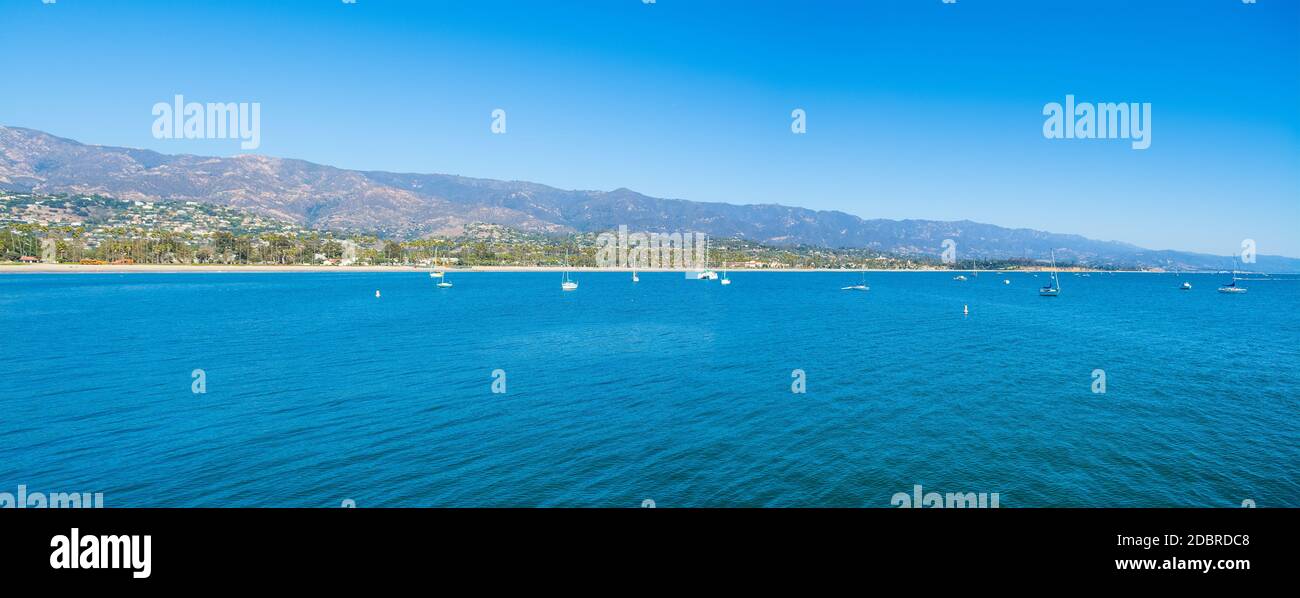 clear sky over Santa Barbara blue sea, California Stock Photo - Alamy