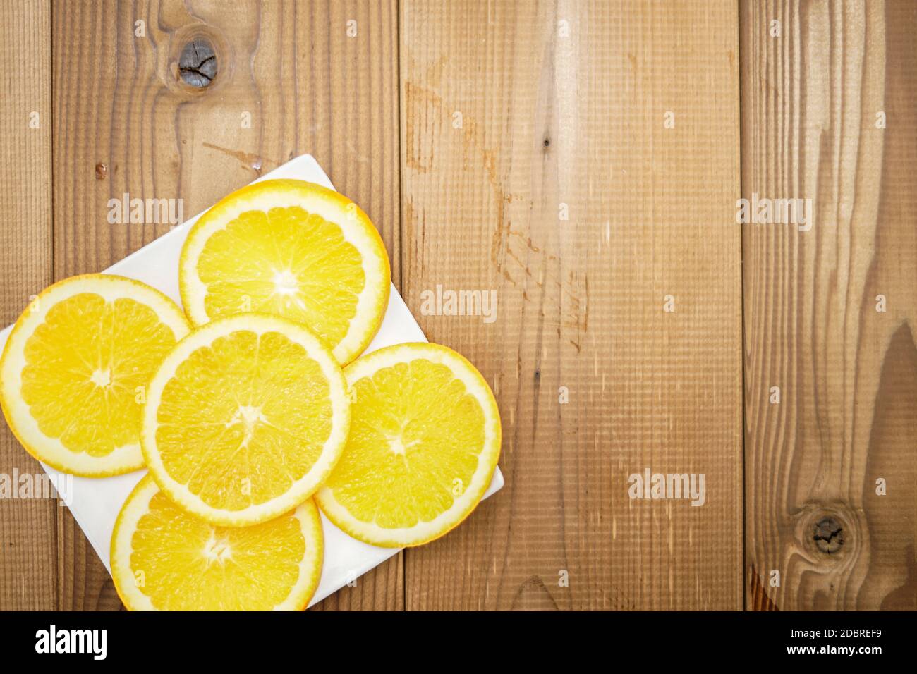 Orange of the image that has been placed in the dish. Shooting Location ...