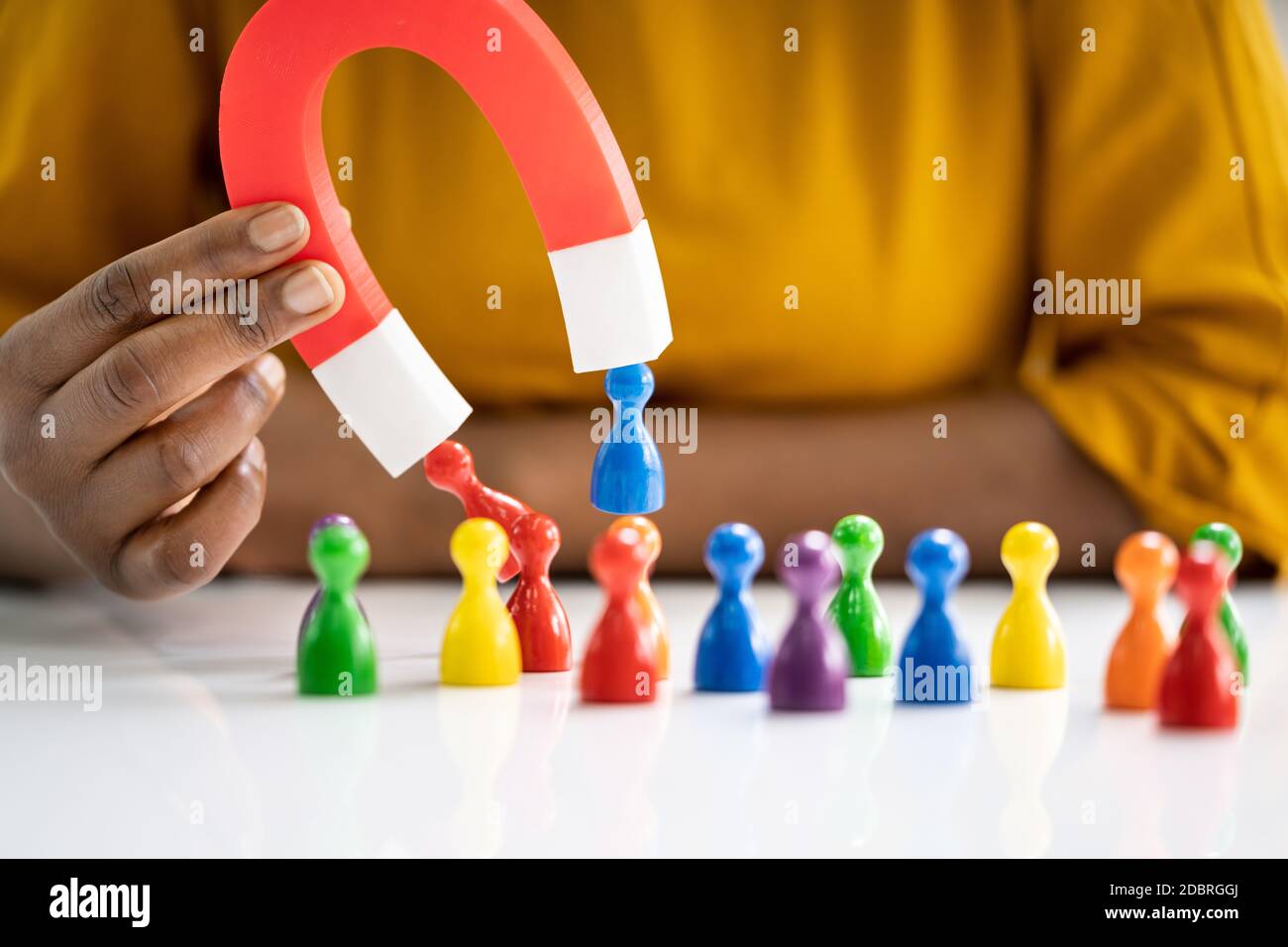 Business Lead And Customer Generation Magnet Pulling Figures Stock ...