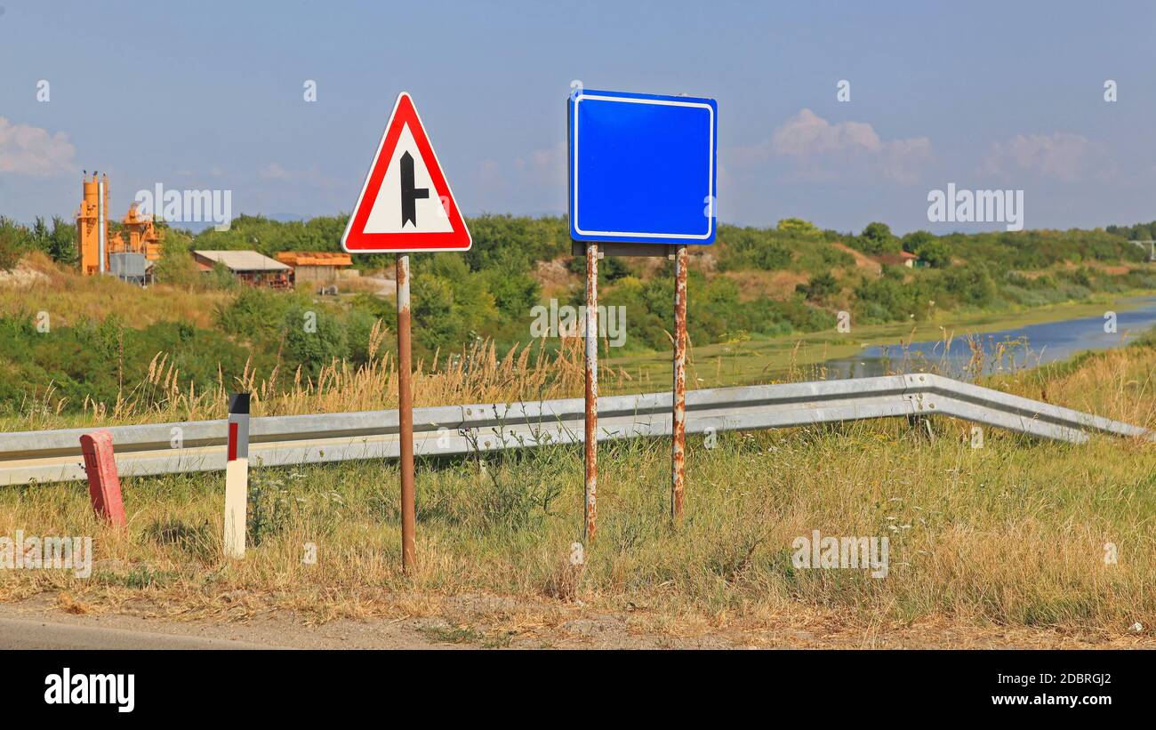 Canal traffic signs hi-res stock photography and images - Alamy