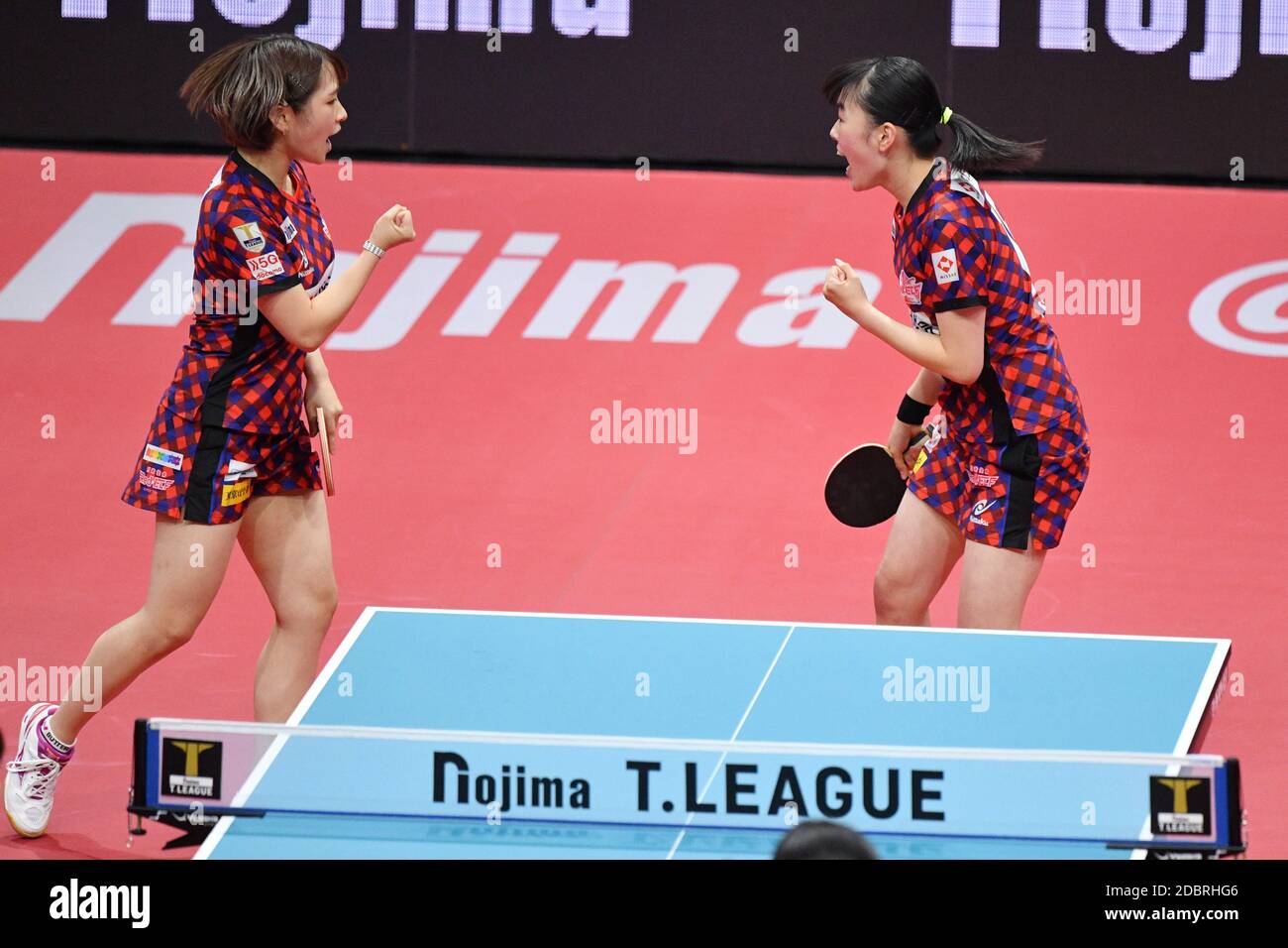 Tokyo, Japan. Credit: MATSUO. 17th Nov, 2020. (L-R) Miyu Maeda, Kaho ...