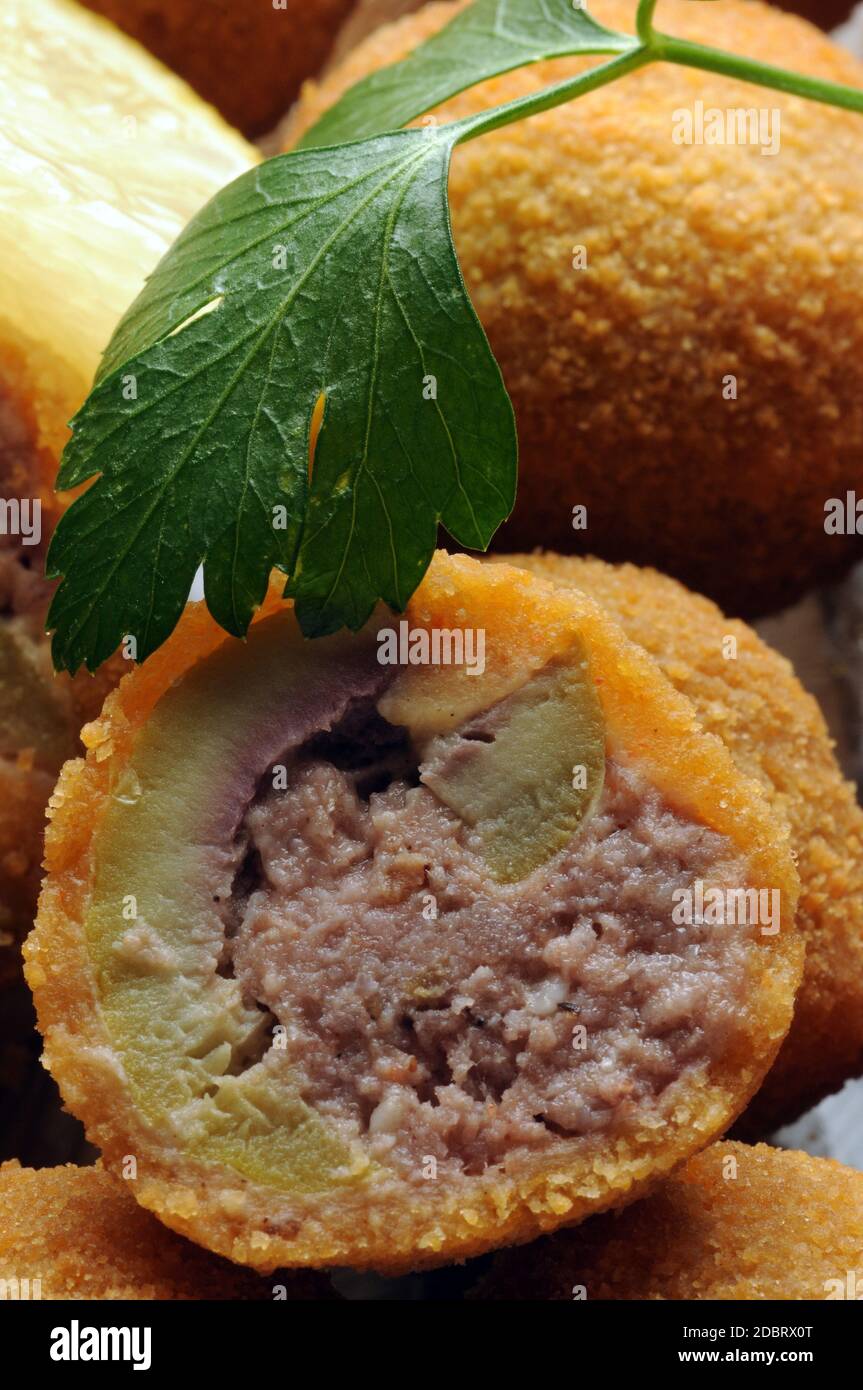 Olive ascolane italy hi-res stock photography and images - Alamy