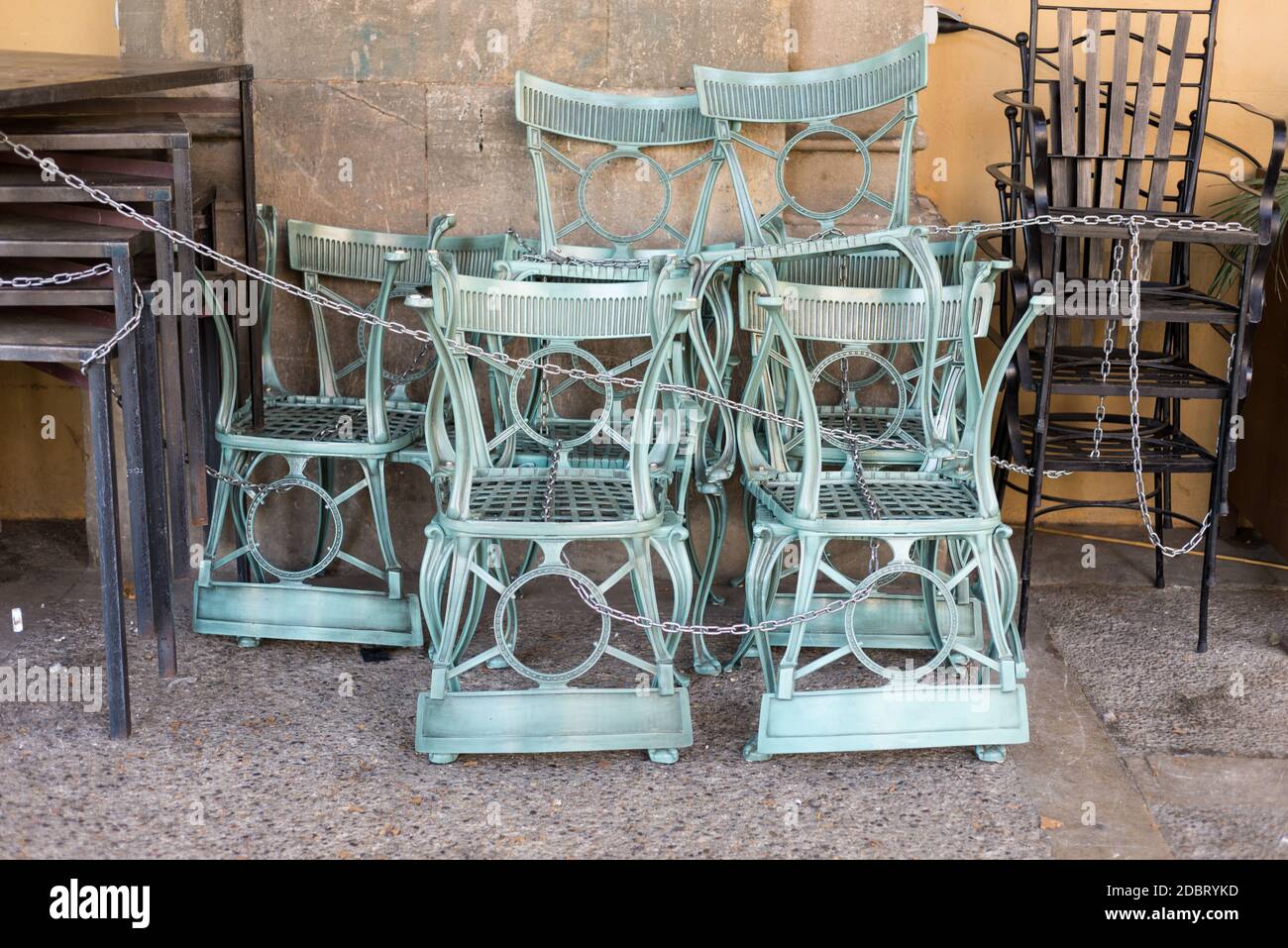 Bars and tables hi-res stock photography and images - Alamy