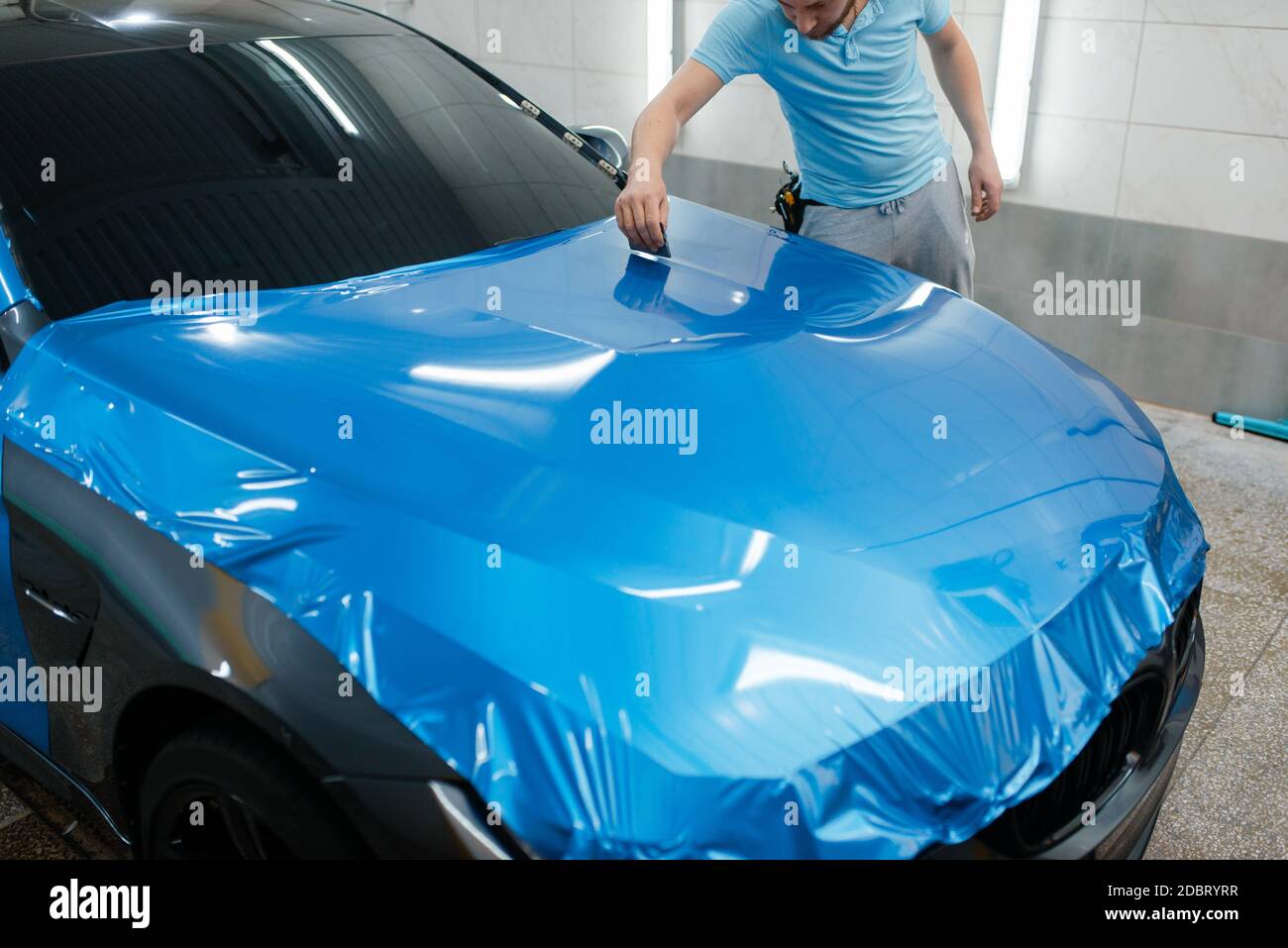 Tint squeegee car wrapping hi-res stock photography and images - Alamy