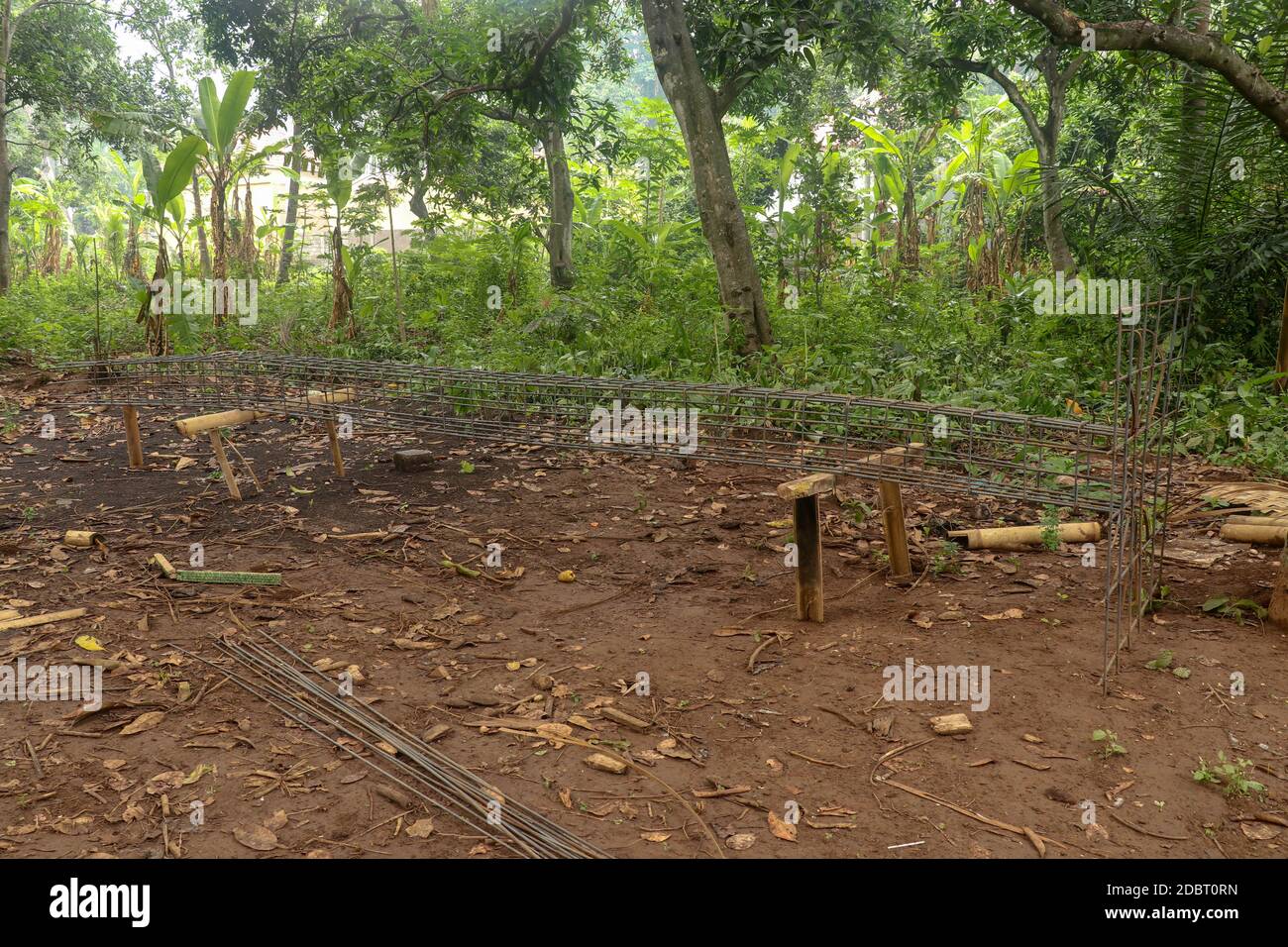 Iron steel making skeleton hi-res stock photography and images - Alamy