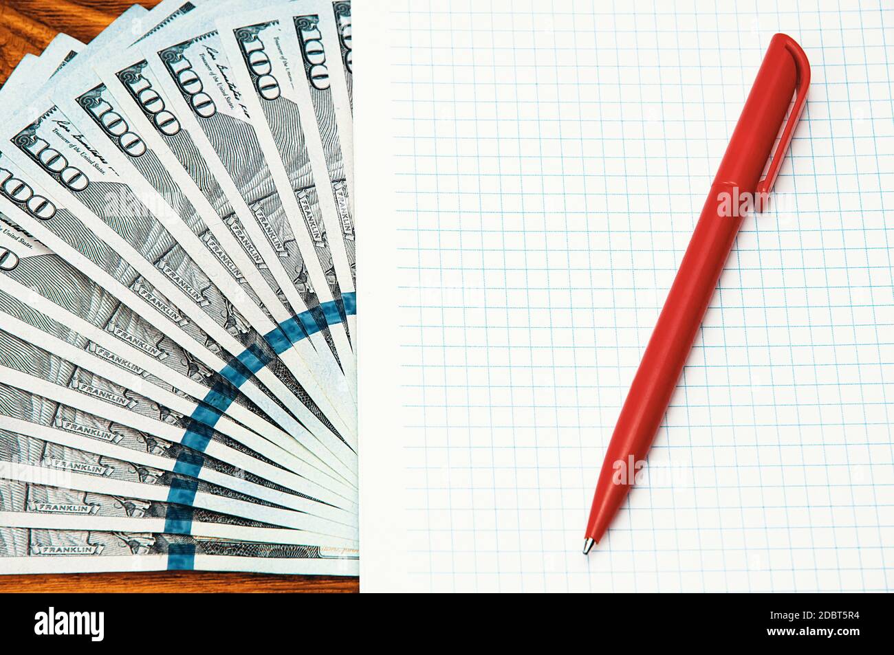 Money spread on table hi-res stock photography and images - Alamy