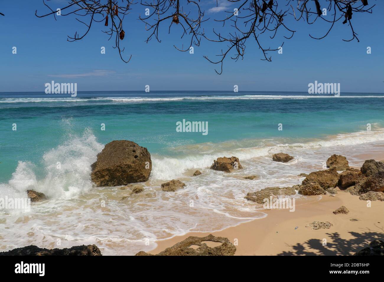 Splashing waves on shore. Waves splashing sea beach Stock Photo - Alamy