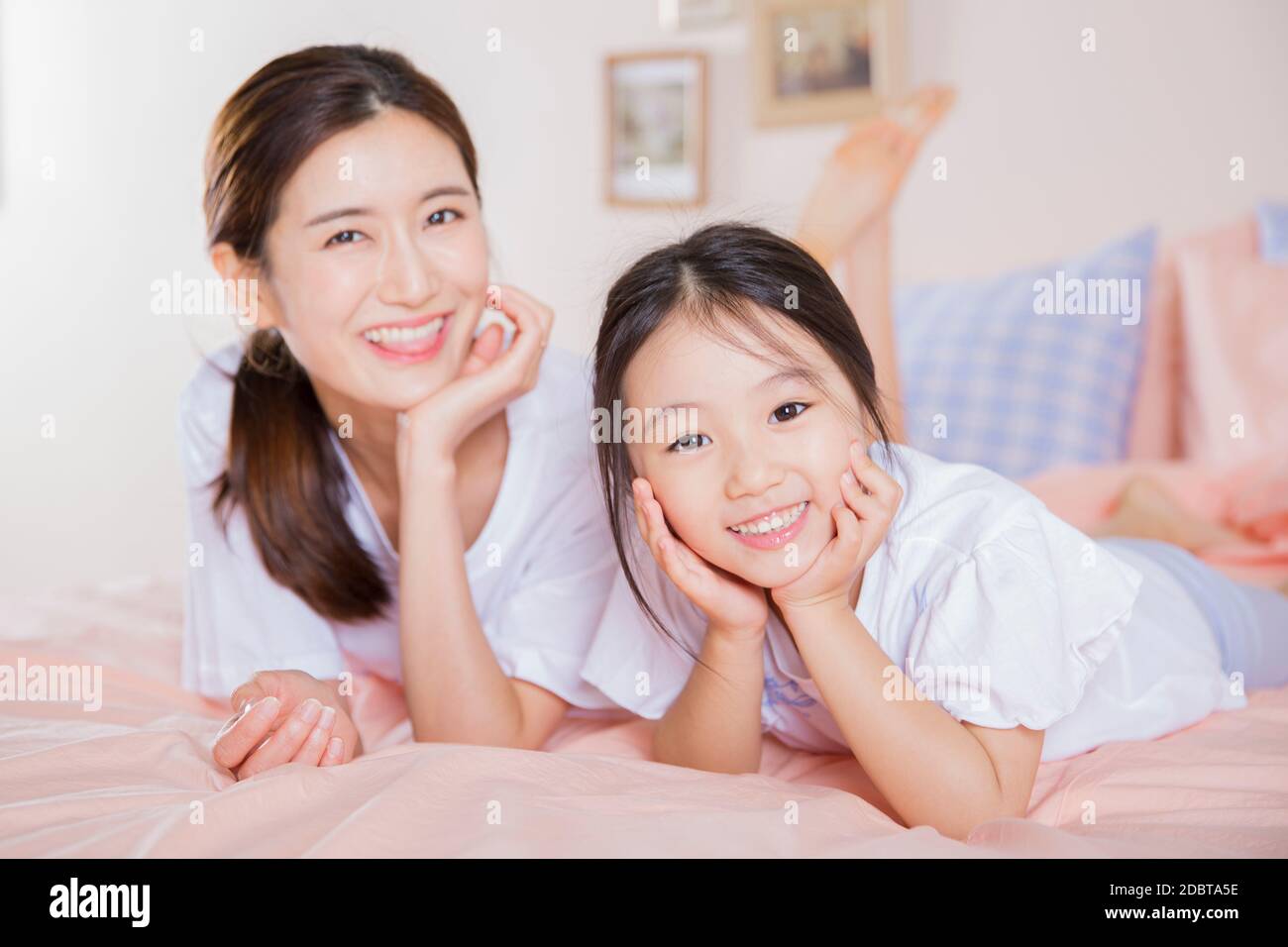Concept of friendly family, Loving mother and cute daughter 047 Stock ...