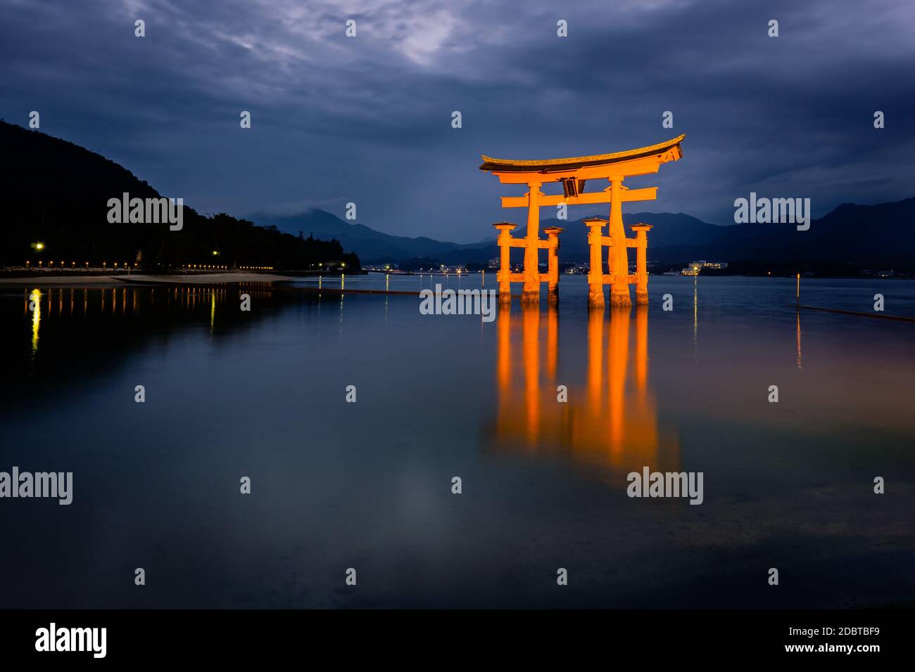 Ocean gate hi-res stock photography and images - Alamy