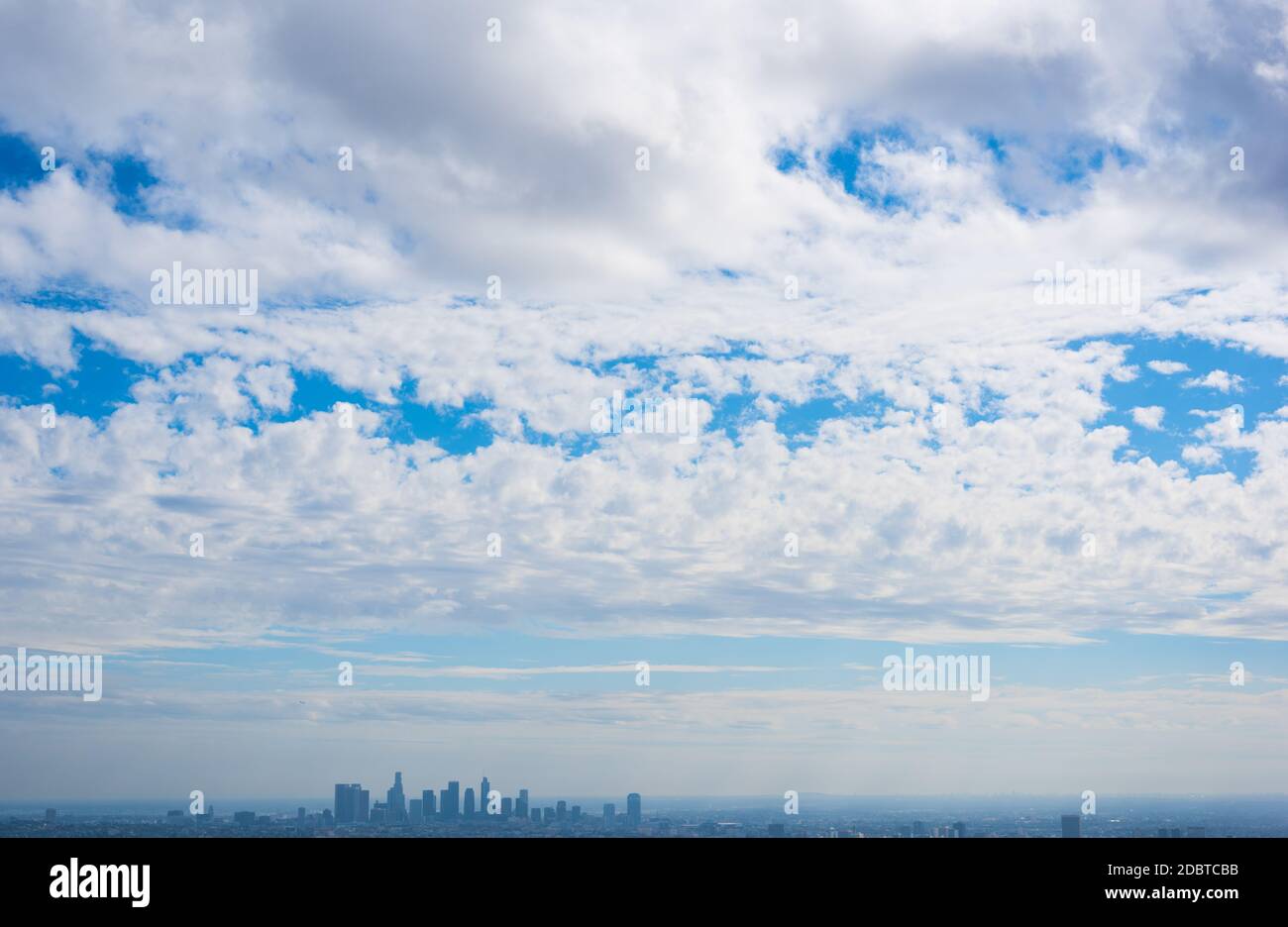 Downtown los angeles at night pink hi-res stock photography and images ...