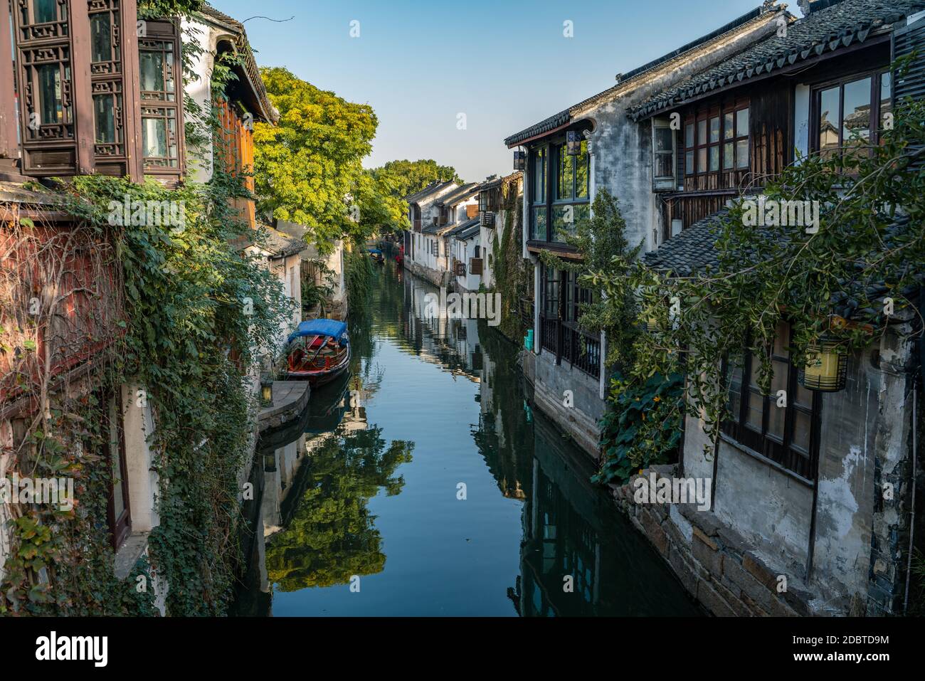 The ancient Chinese architecture and river landscape at Zhouzhuang, a ...
