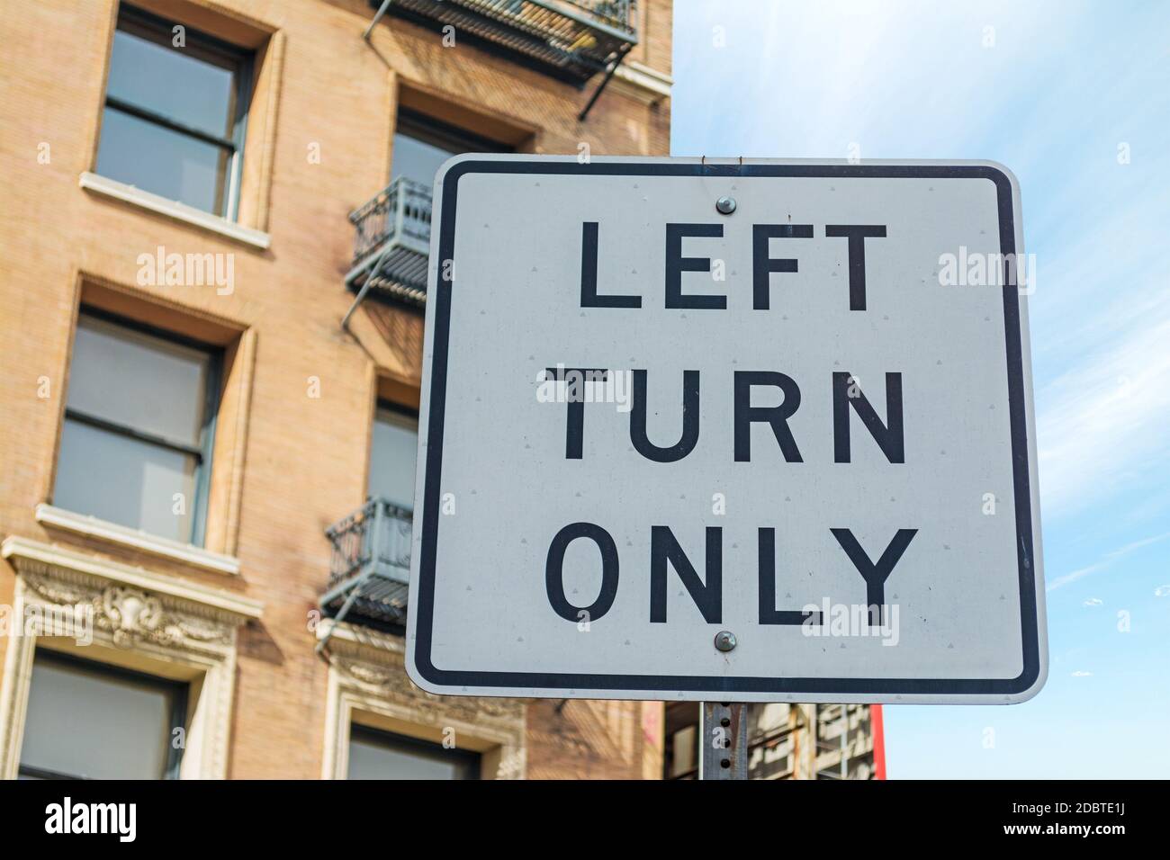 LEFT TURN ONLY sign in Los Angeles, California Stock Photo - Alamy