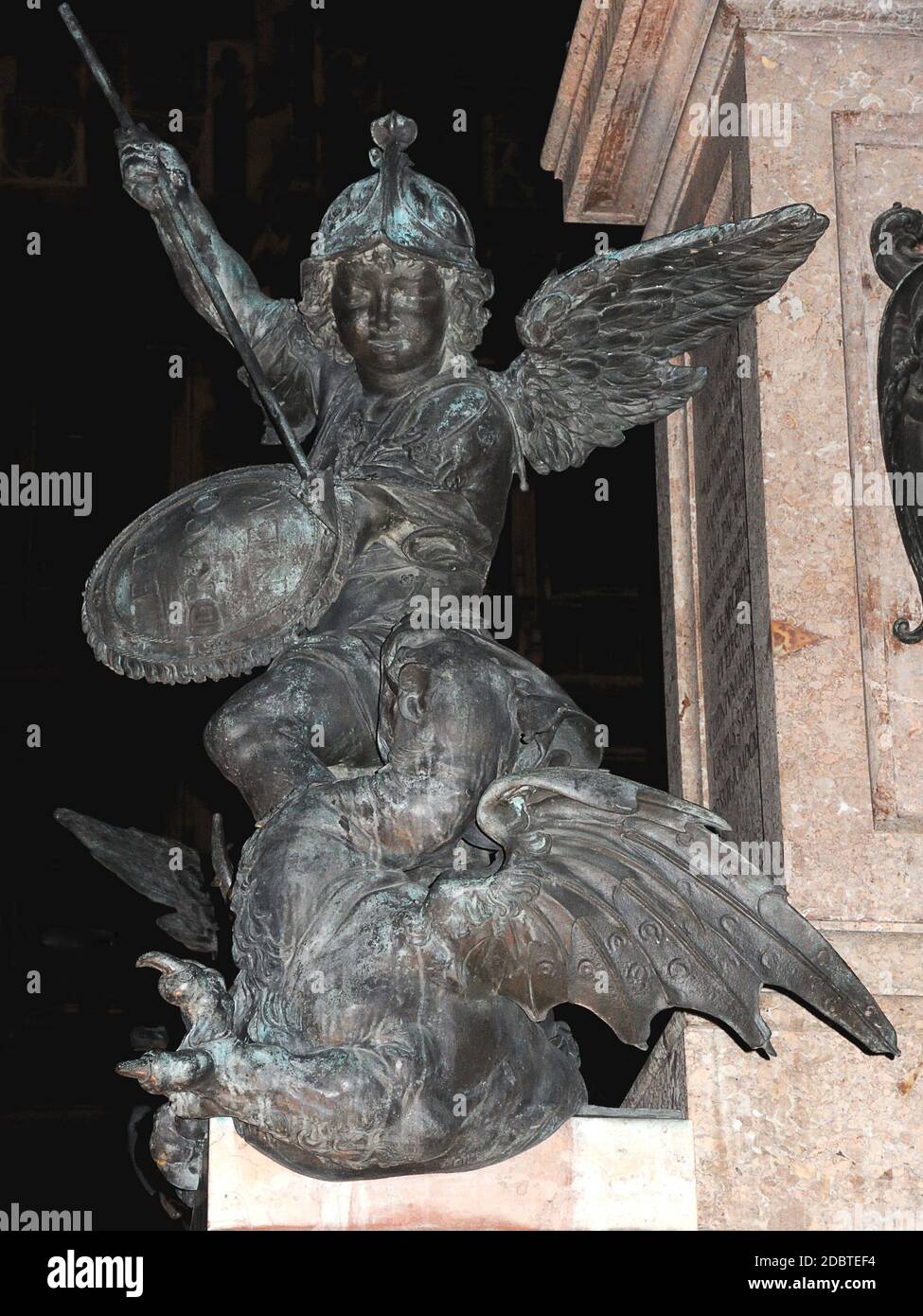 Marian column marienplatz munich hi-res stock photography and images ...