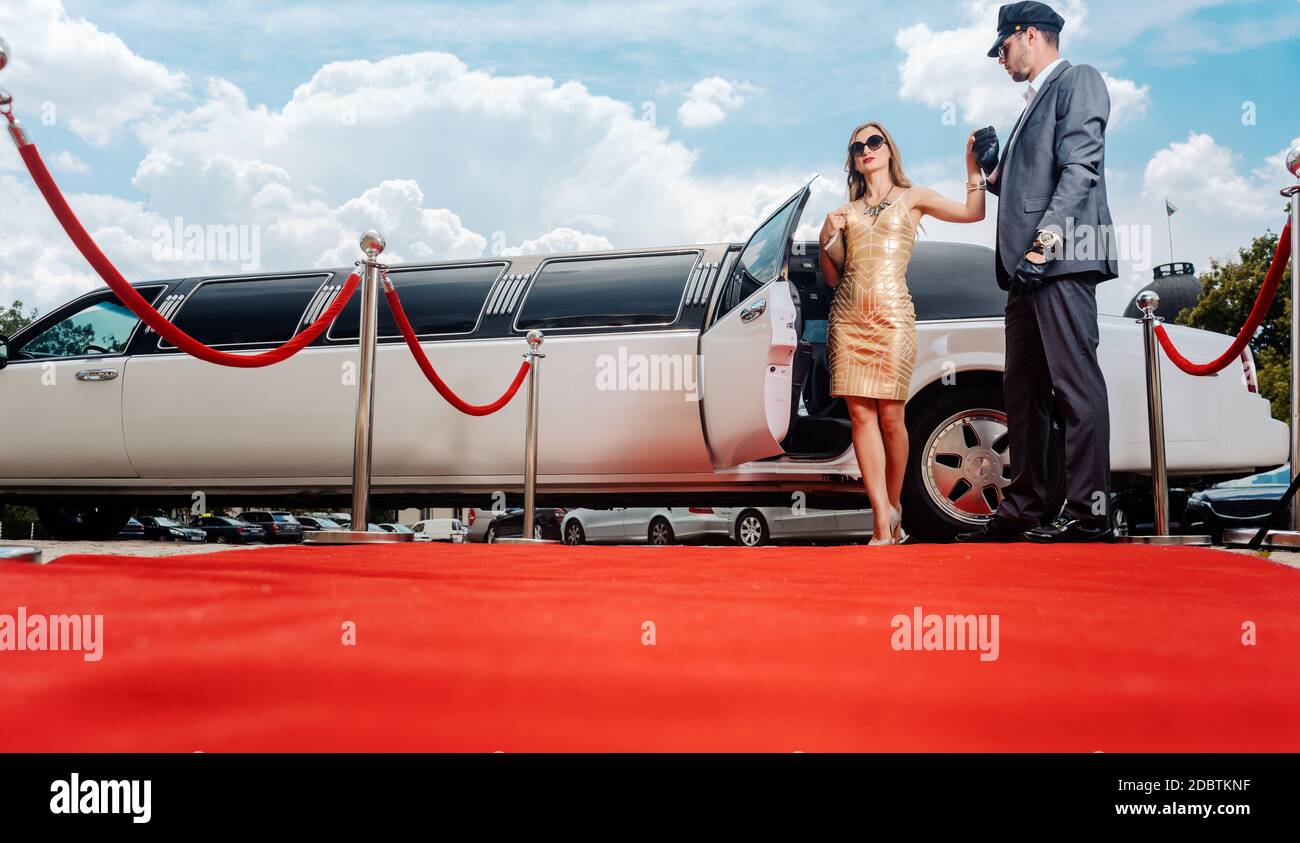 Limo driver hi-res stock photography and images - Alamy