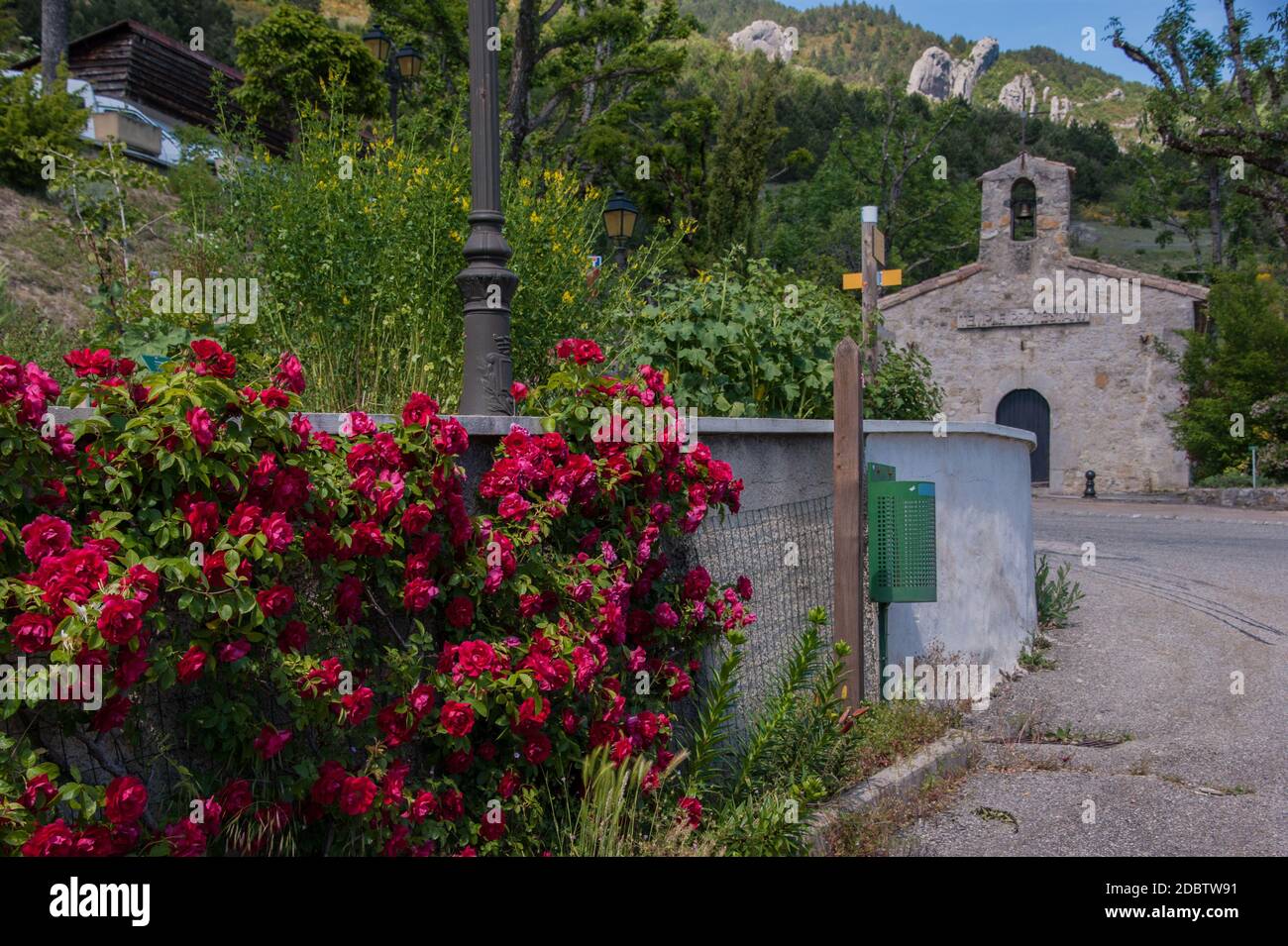Penne village hi-res stock photography and images - Alamy
