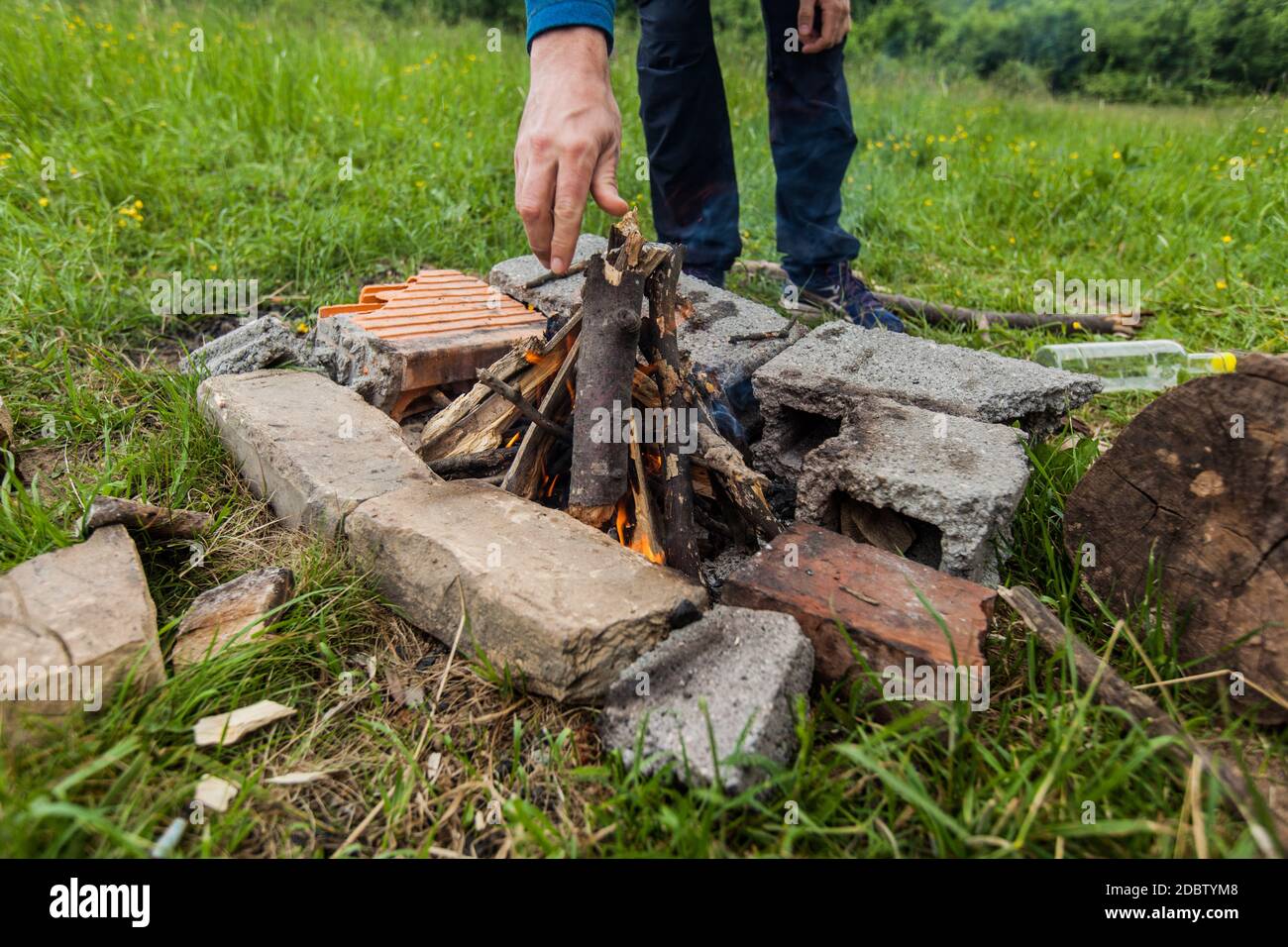 Improvised heater hi-res stock photography and images - Alamy