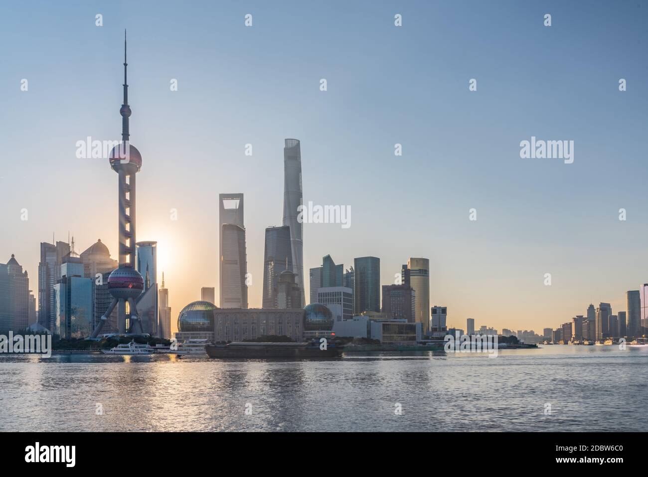 Sunrise view of Lujiazui, the financial district in Shanghai, China ...
