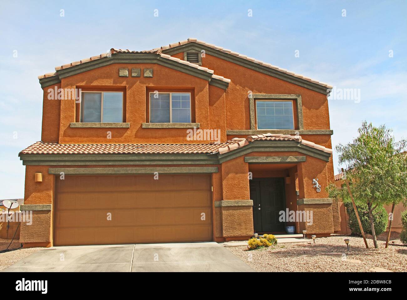 Two-story Stucco Home in Tucson, Arizona Stock Photo - Alamy
