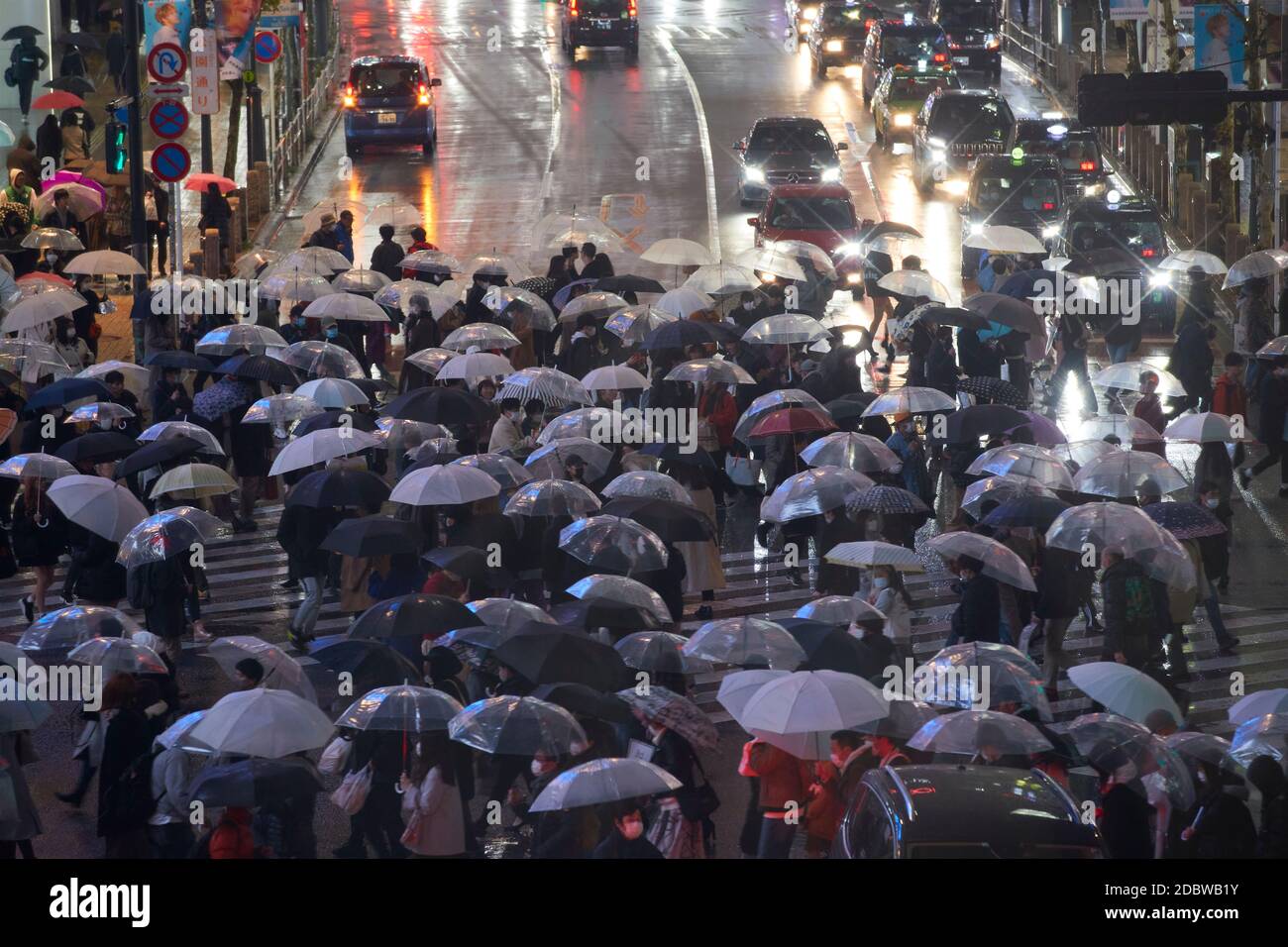 Rainfall in tokyo hi-res stock photography and images - Alamy