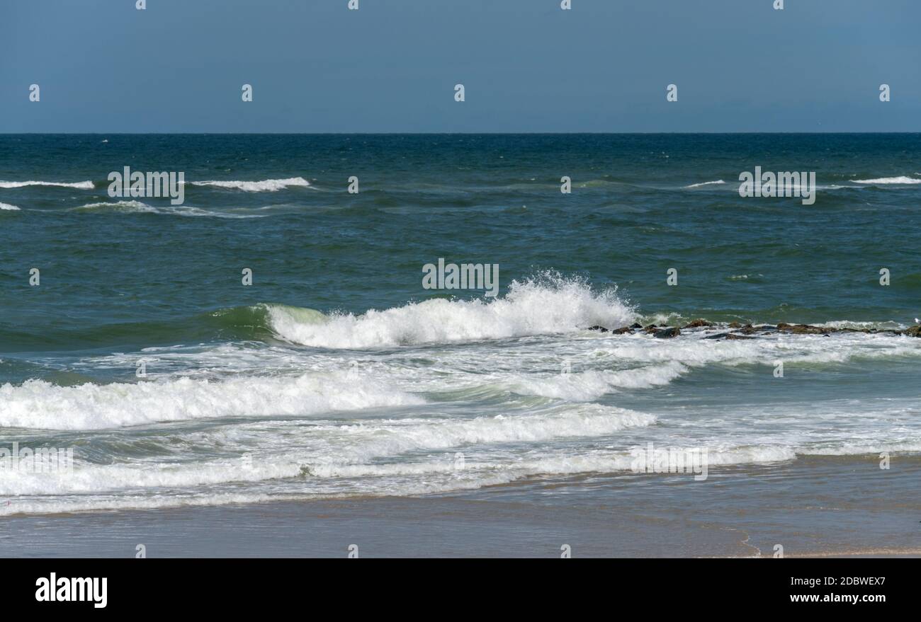 Waves of the north sea hi-res stock photography and images - Alamy