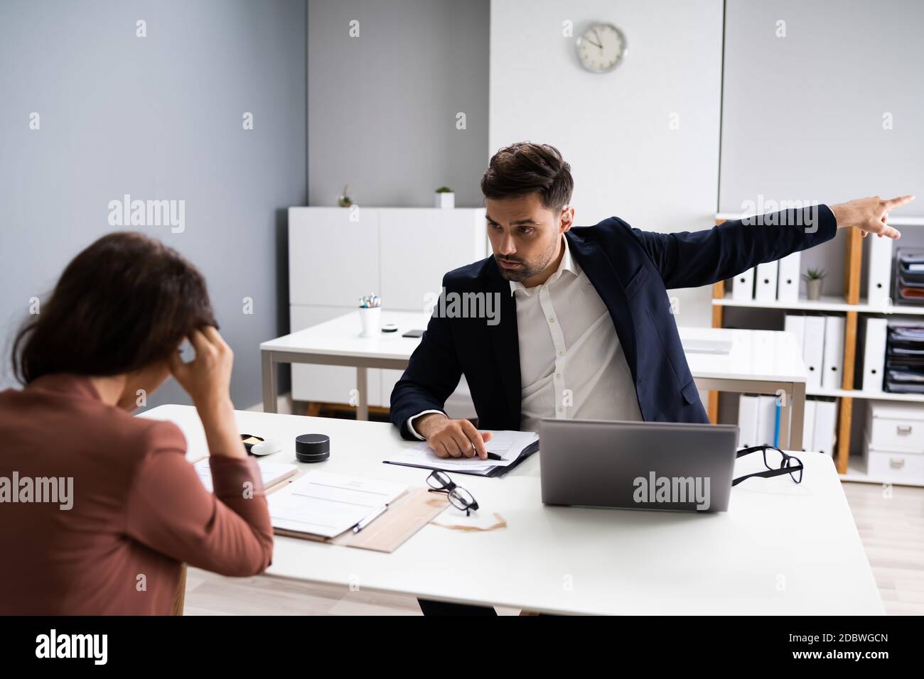 Angry Employer Fire Stressed Employee People In Office Stock Photo - Alamy