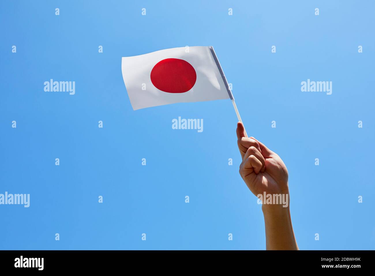 Hand With Japanese Flag Stock Photo - Alamy