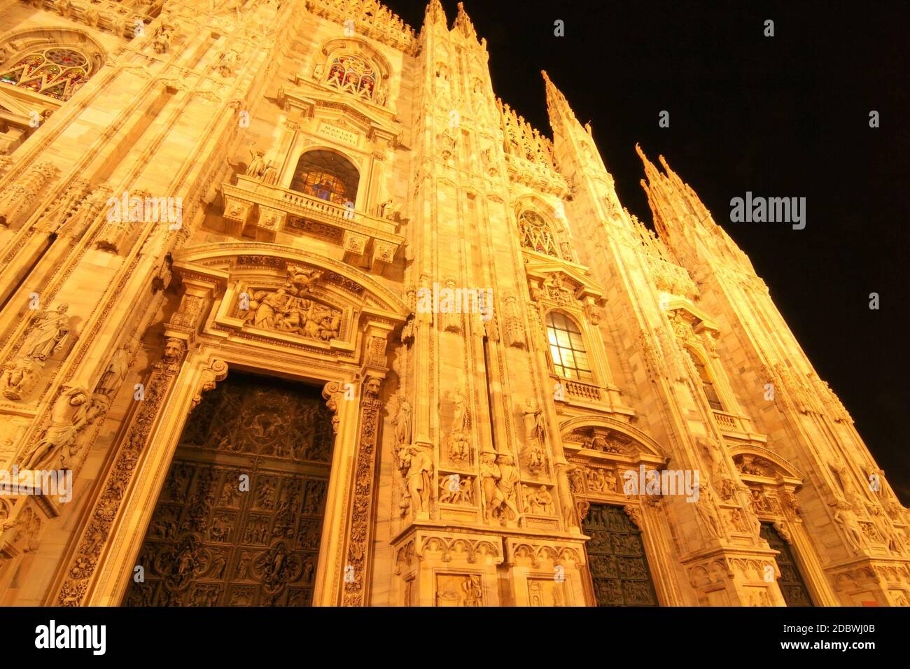 View on the Cathedral church of Milan, Italy at night Stock Photo - Alamy