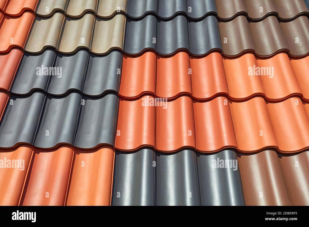 Pan tile hi-res stock photography and images - Alamy
