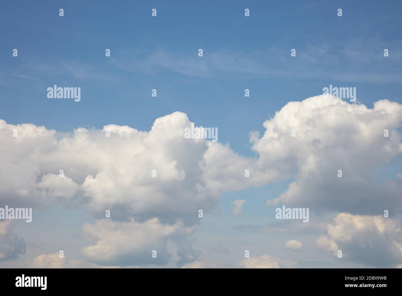 Cloud light hi-res stock photography and images - Alamy