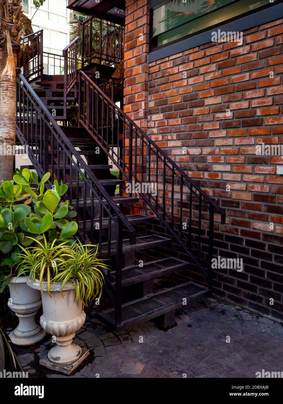 Stone veneer siding hi-res stock photography and images - Alamy