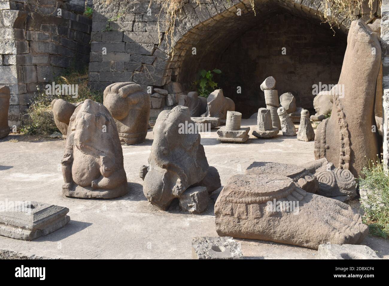Ruined Sculptures, Kandhar Fort, Nizamshahi period and was built in ...