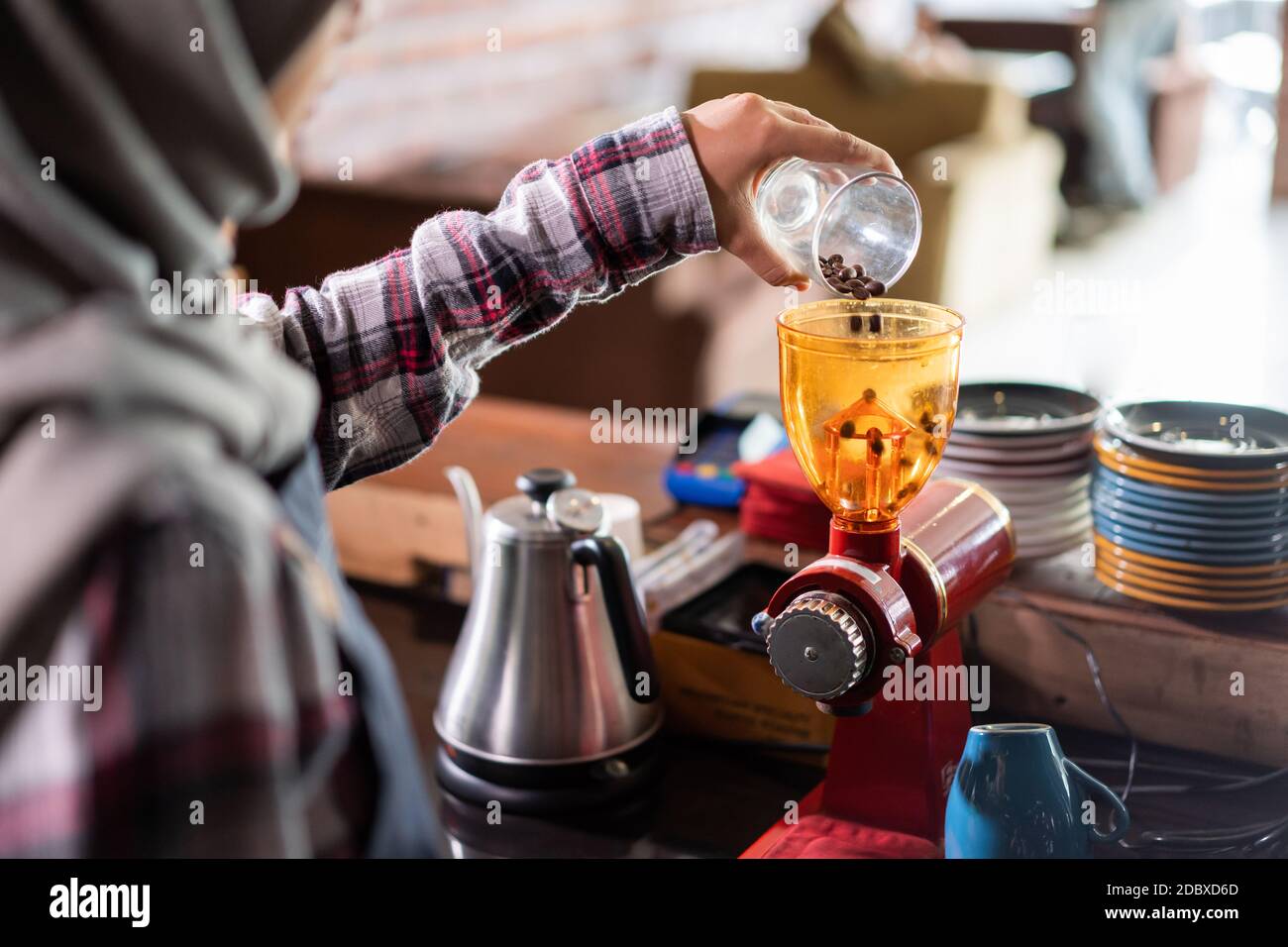 make a coffee with coffee machine in cafe Stock Photo - Alamy