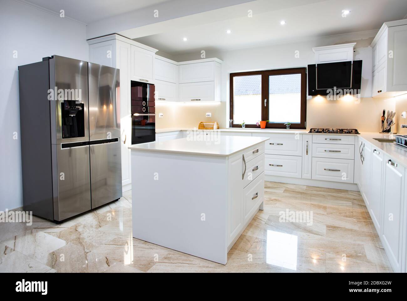 Modern, contemporary kitchen room interior Stock Photo - Alamy