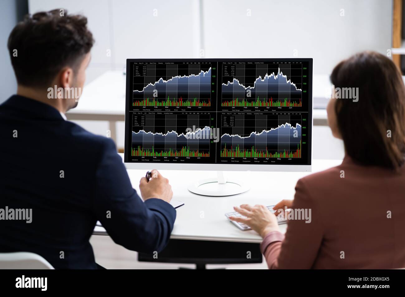 Businessman Broker Trading On Computer In Office Stock Photo - Alamy