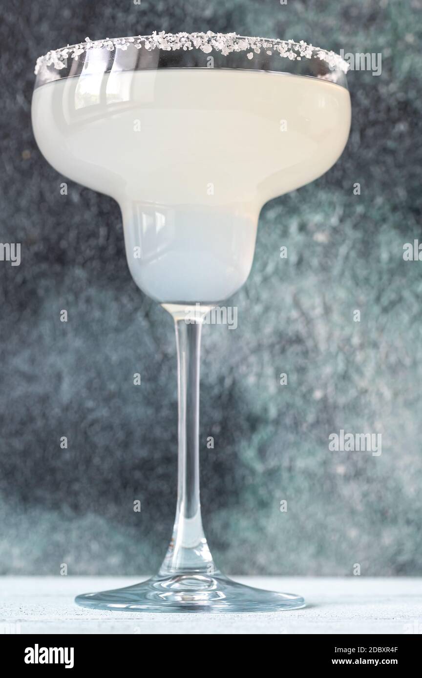 Salt rim the glass hi-res stock photography and images - Alamy