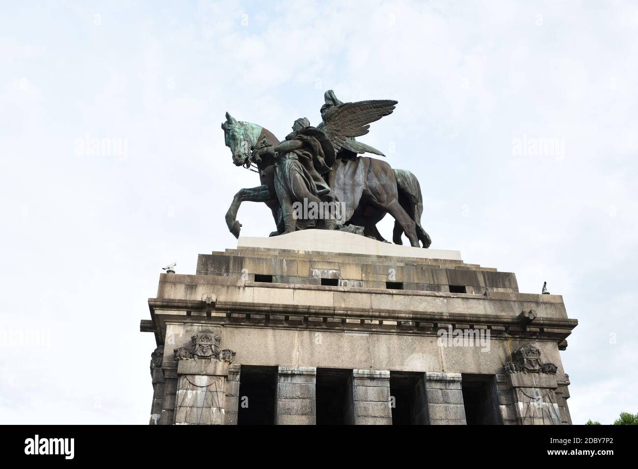 Equestrian statue william i hi-res stock photography and images - Alamy