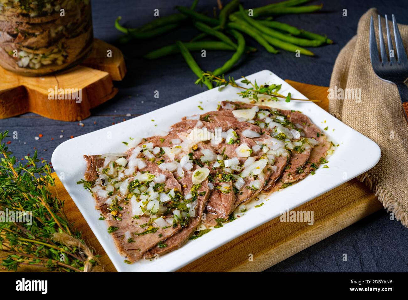 Delicious cold beef with vinaigrette Stock Photo - Alamy