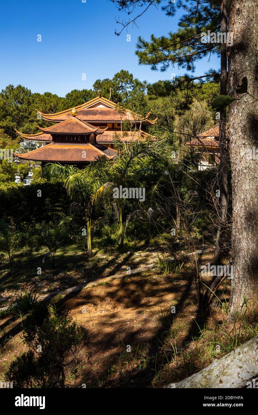 True buddha temple hi-res stock photography and images - Alamy