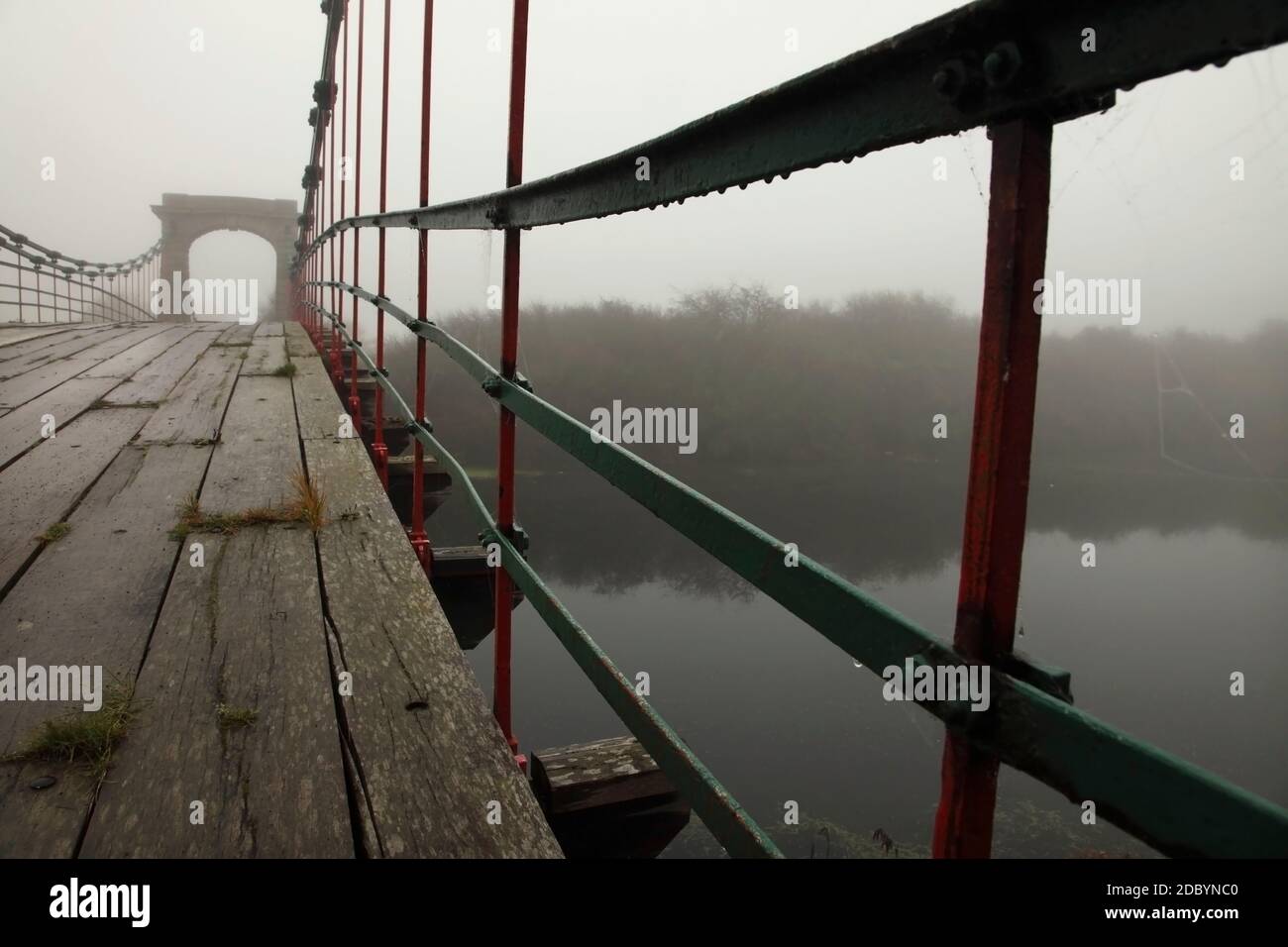 Horkstow suspension bridge hi-res stock photography and images - Alamy